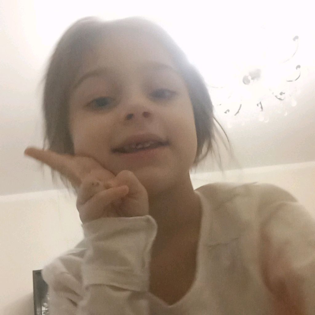 Иконка канала Алиса Avatar World 🌎