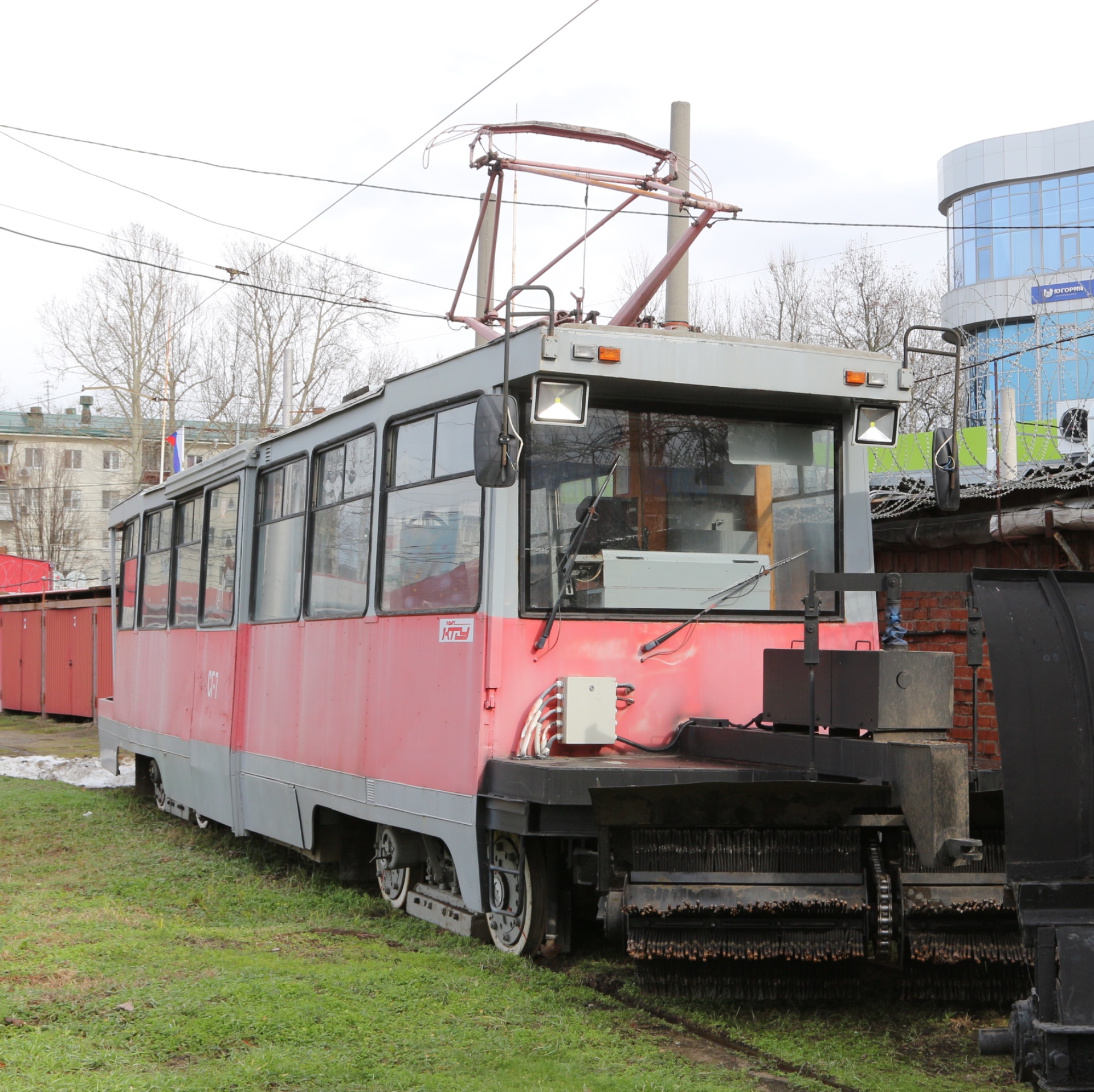 Иконка канала Лифты и транспорт двух городов (RT)