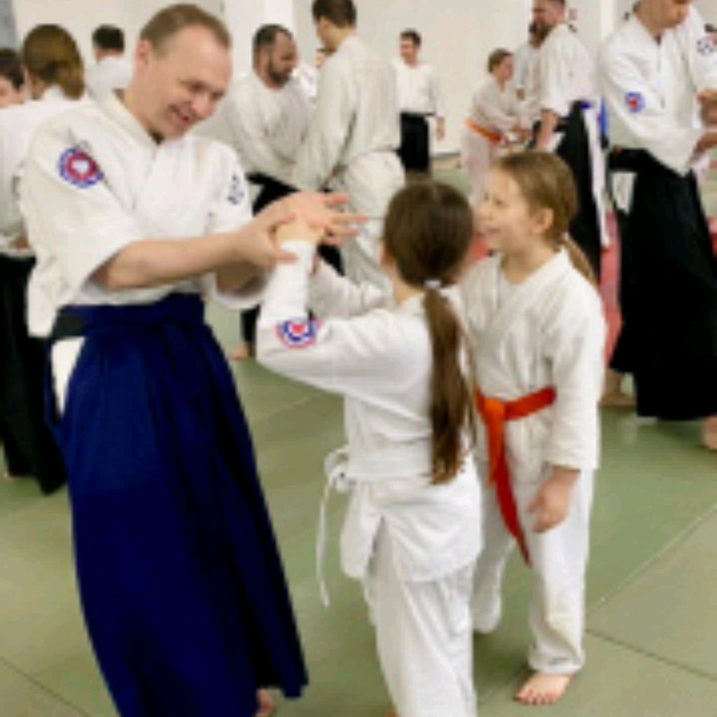 Иконка канала SfS-StepanFilmStudos/СтепанЛарьков-1данайкидо