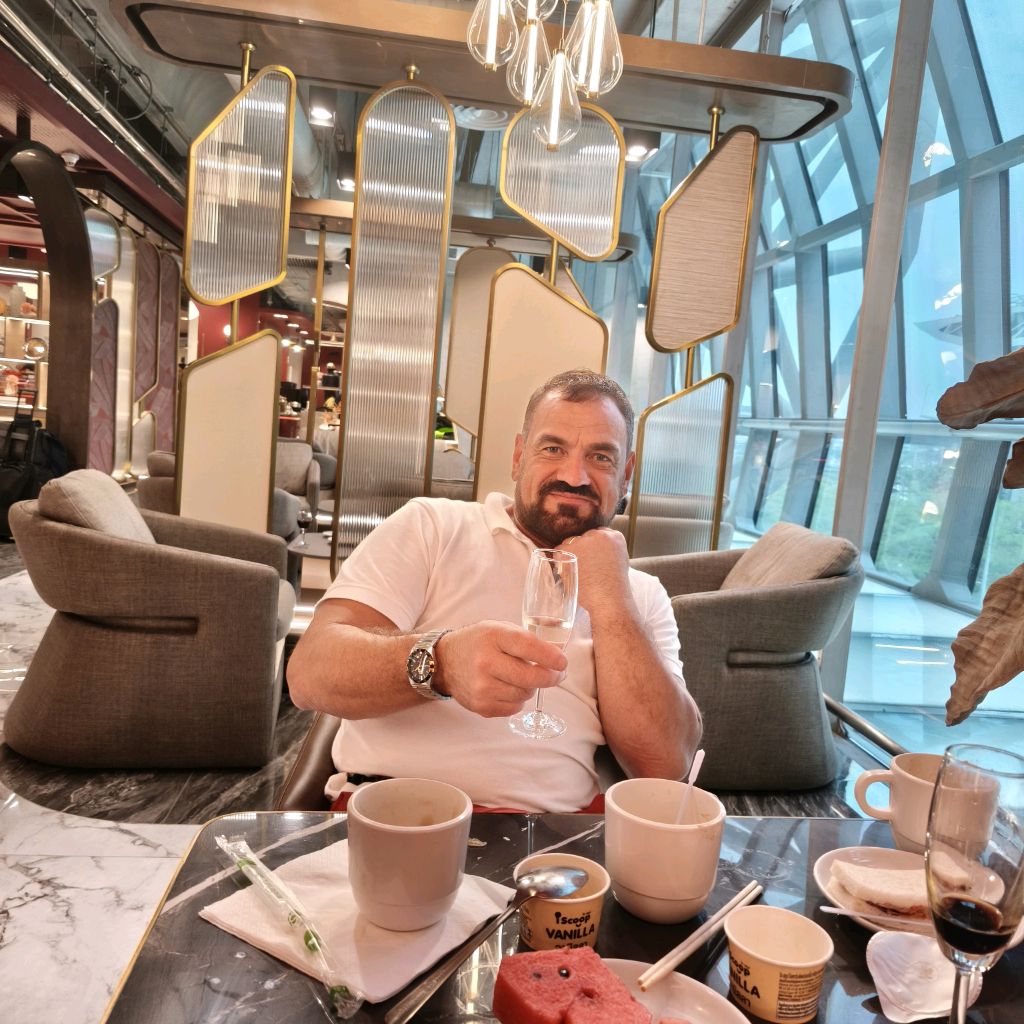 Иконка канала Путешествия с Владимиром Влащенко