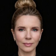 Иконка канала Лора Ларионова | эксперт по продажам на высокий че