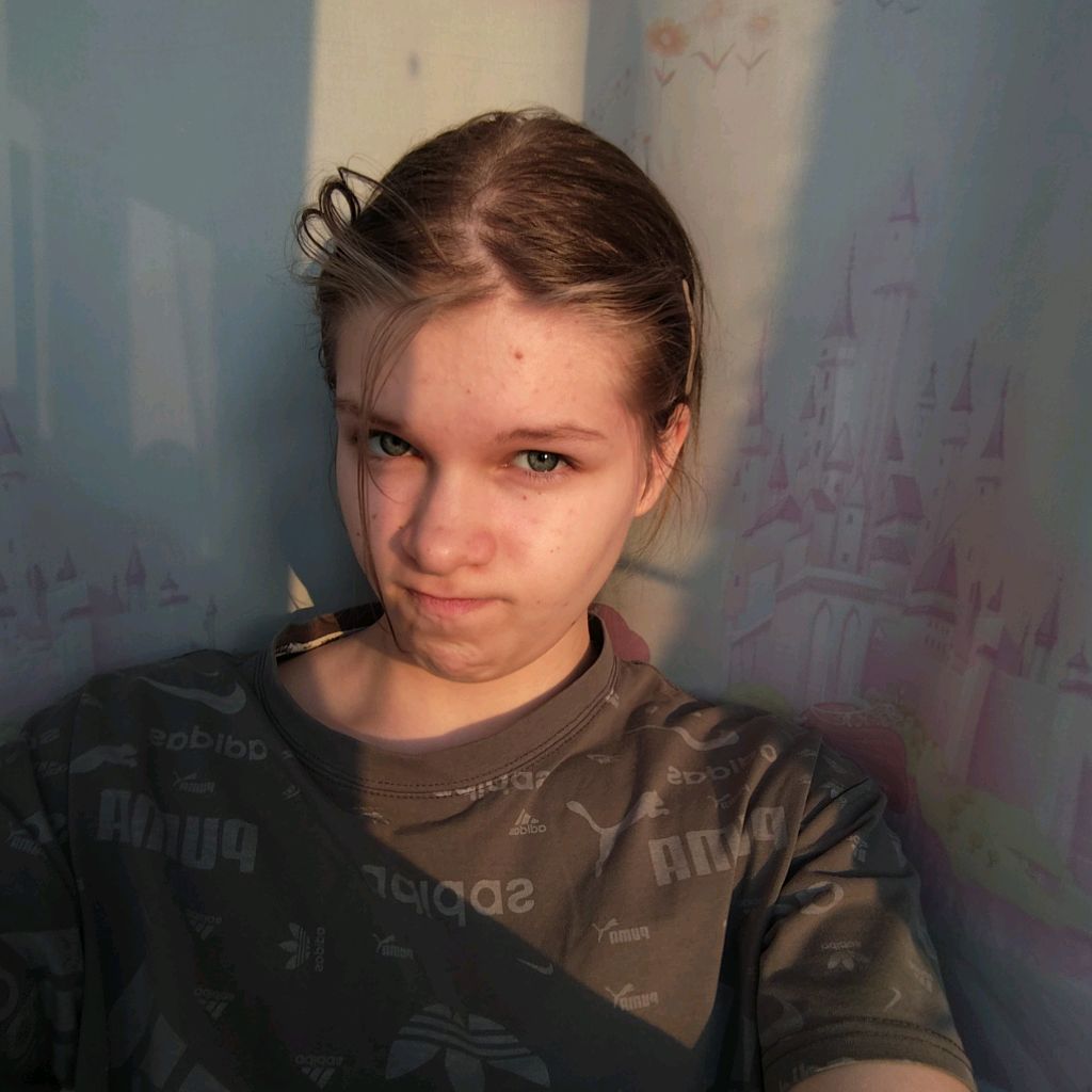 Иконка канала 😼polinka_cat😼