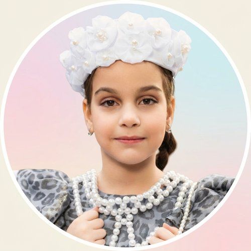 Иконка канала Вика Каракеян