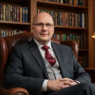 Иконка канала Деньги для бизнеса. Александр Елисеев