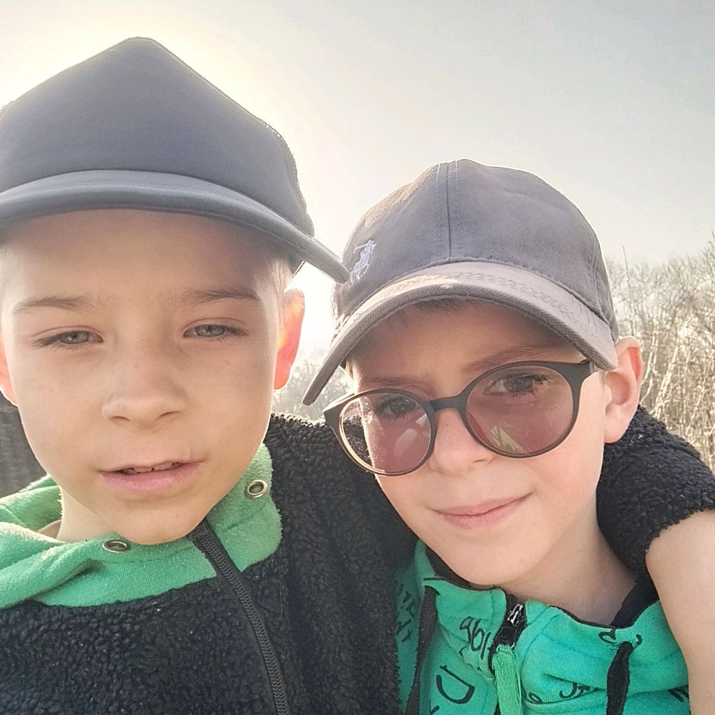 Иконка канала Саша Крут