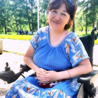 Иконка канала На лавочки у КсЮ.