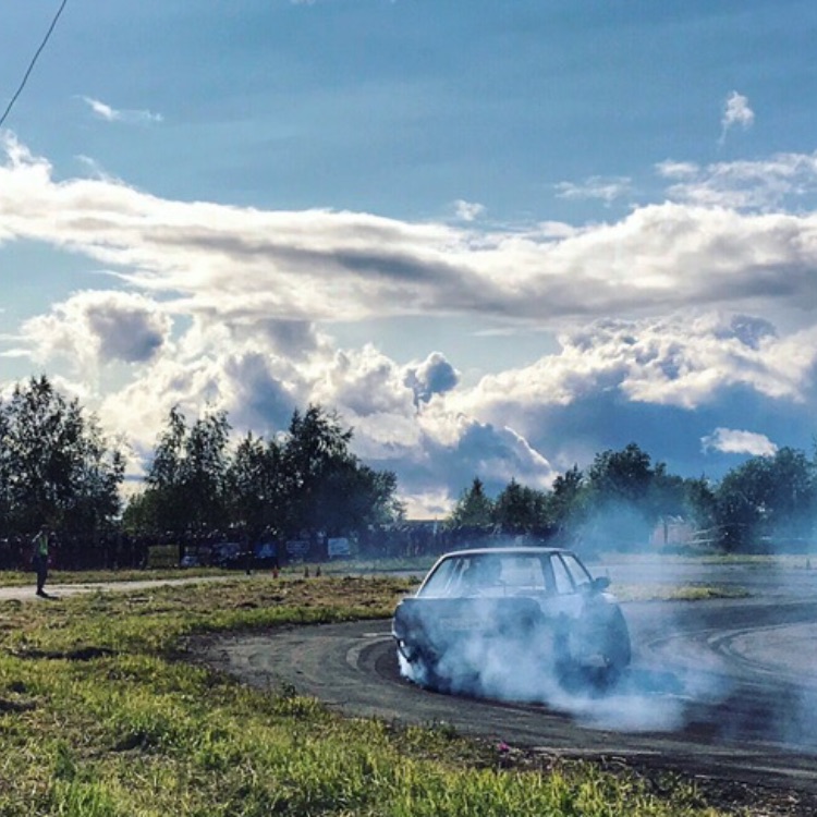 Иконка канала LL