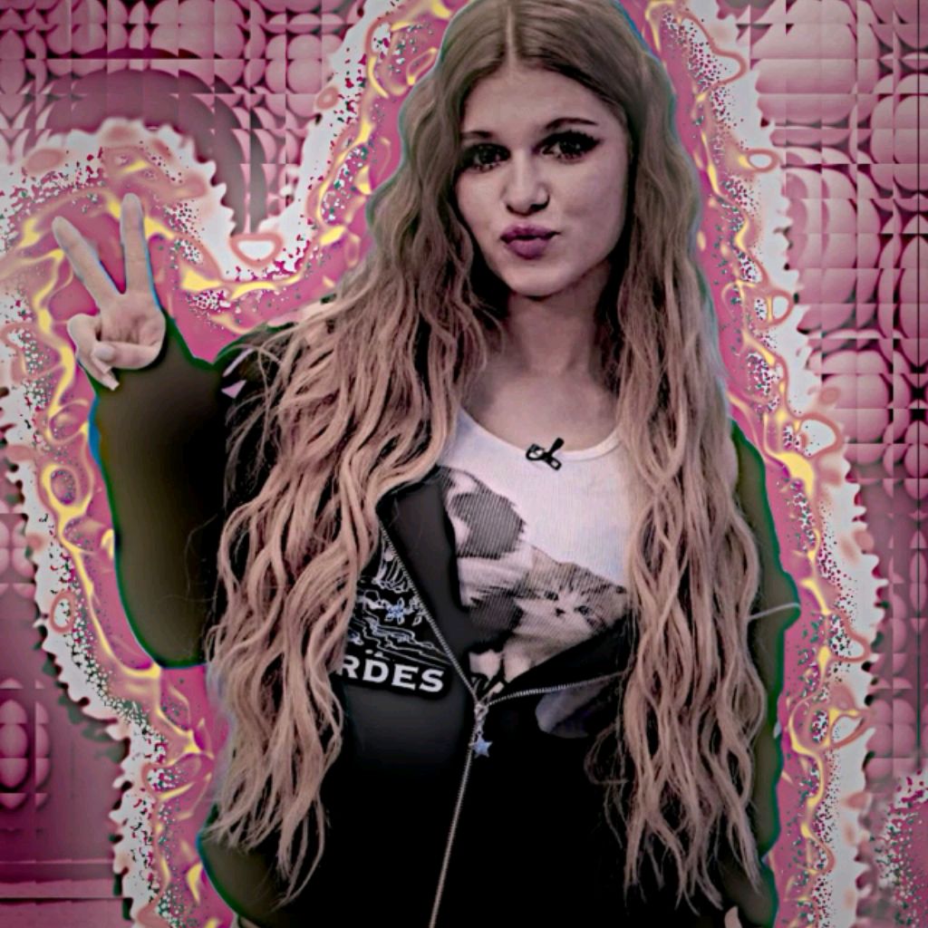 Иконка канала 𝓛𝓮𝓻𝓲𝓴𝓼_ʟᴇɢᴏ✫