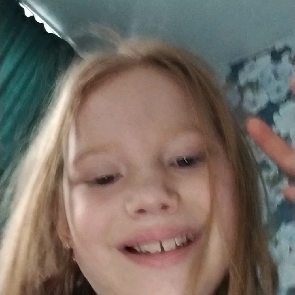 Иконка канала Полина Яковлева Лайк Блок