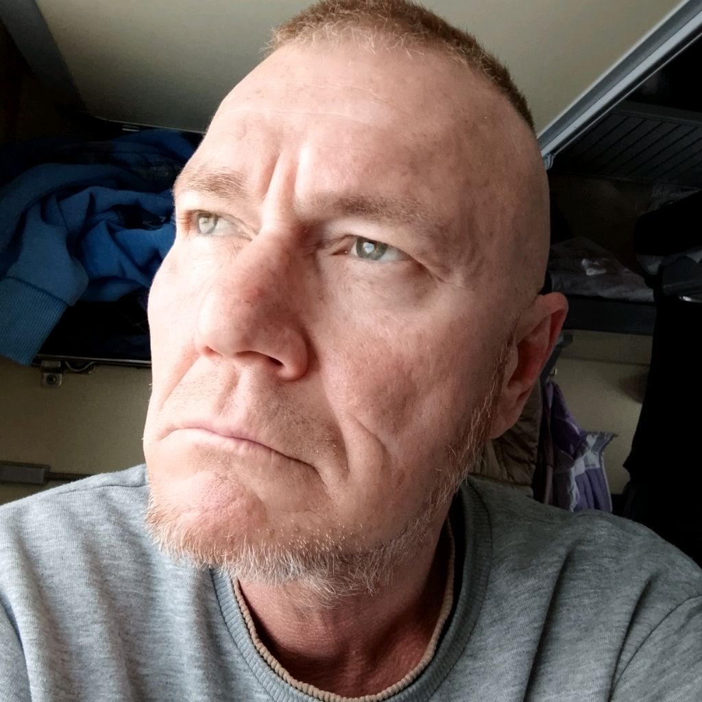 Иконка канала Damir 068006