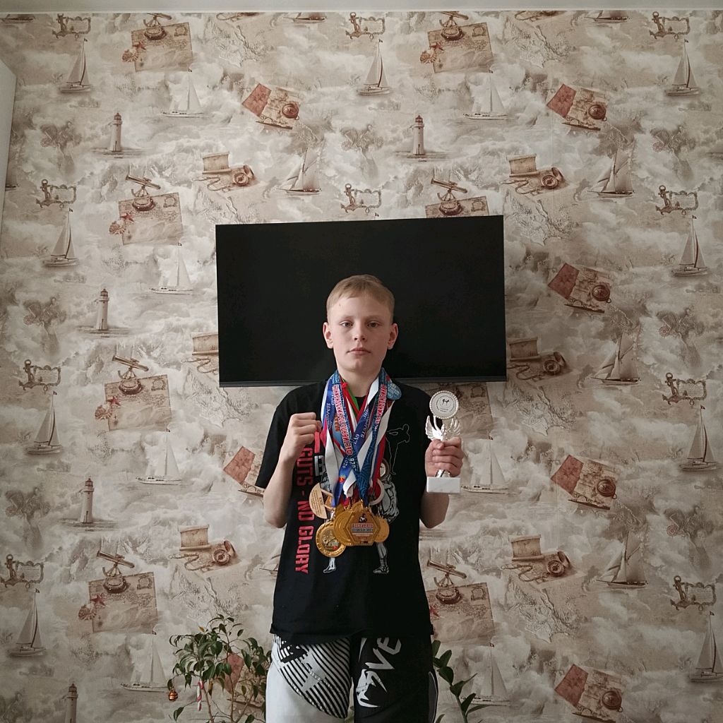 Иконка канала Матвей.