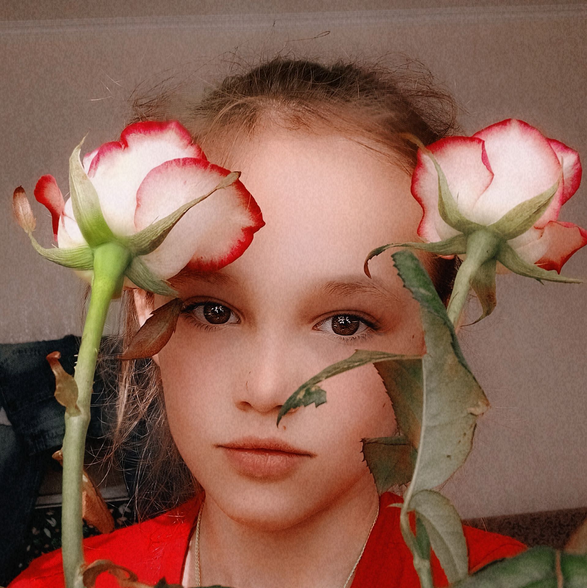 Иконка канала По секретику 🙂