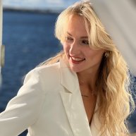 Иконка канала nadi_millennial подруга из Питера