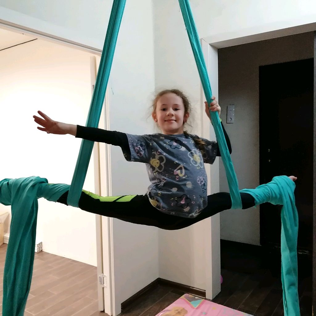 Иконка канала Кристинка-апельсинка