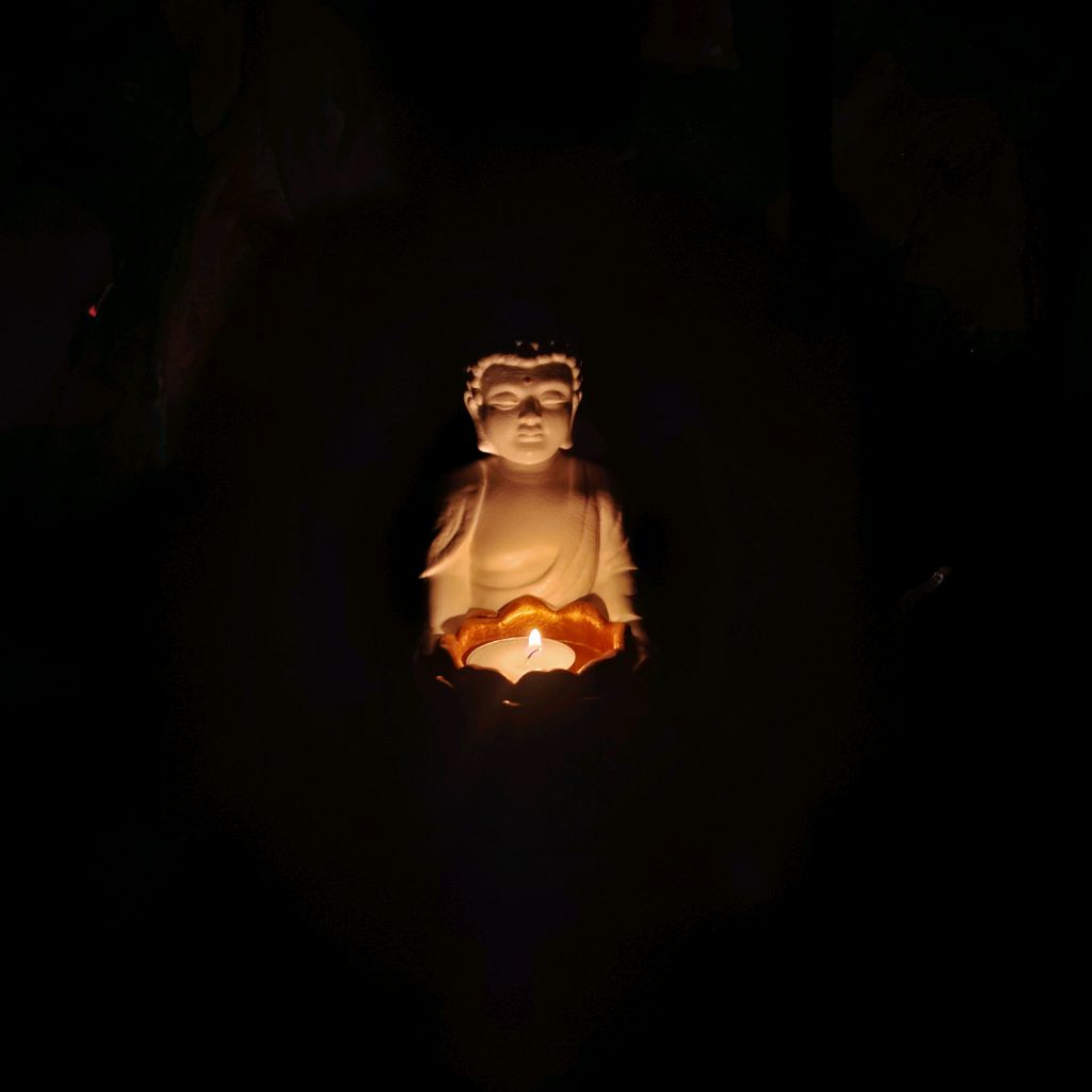 Иконка канала Интуитивный Шёпот