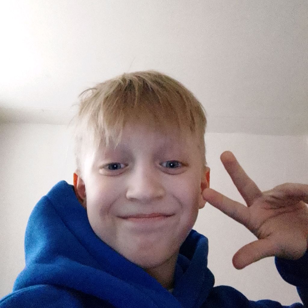 Иконка канала Артëм