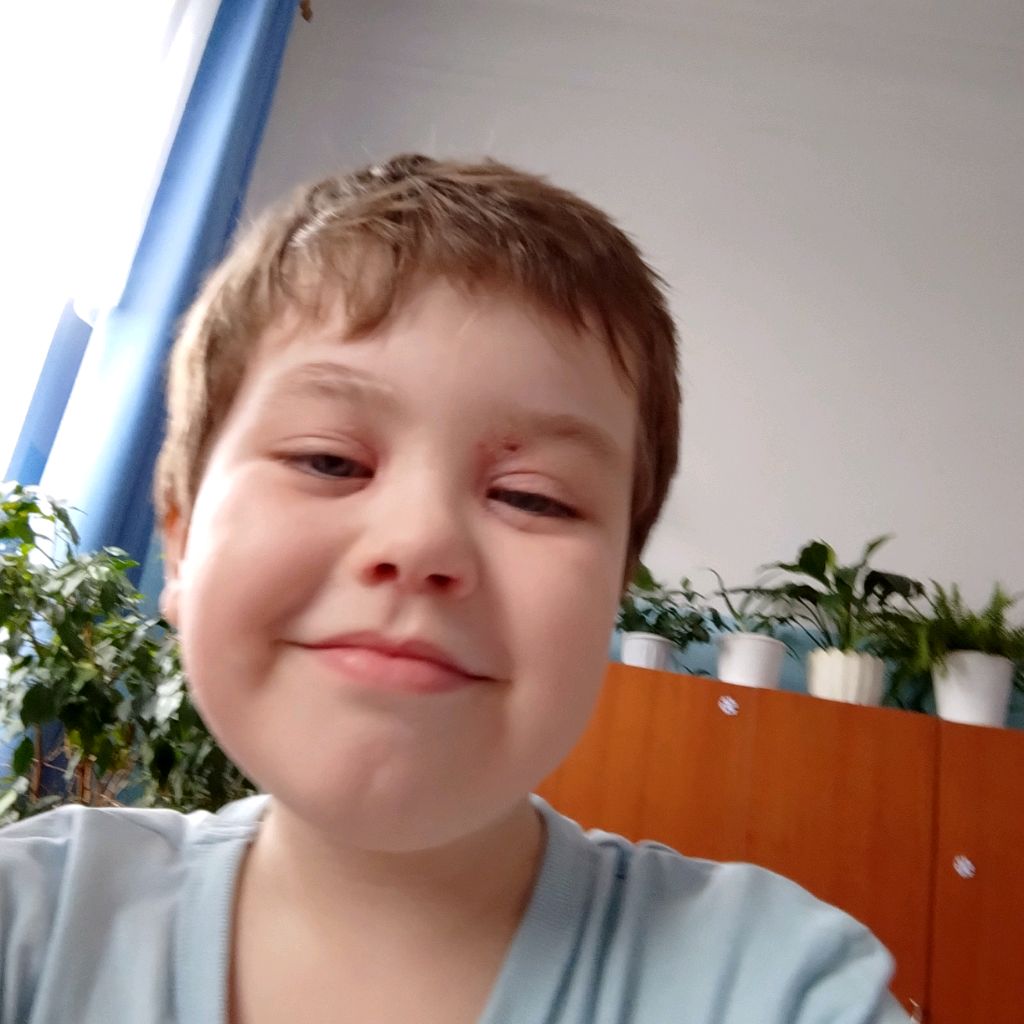 Иконка канала Алексей Алектоные Вейпы