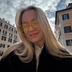 Иконка канала в гостях у Ли