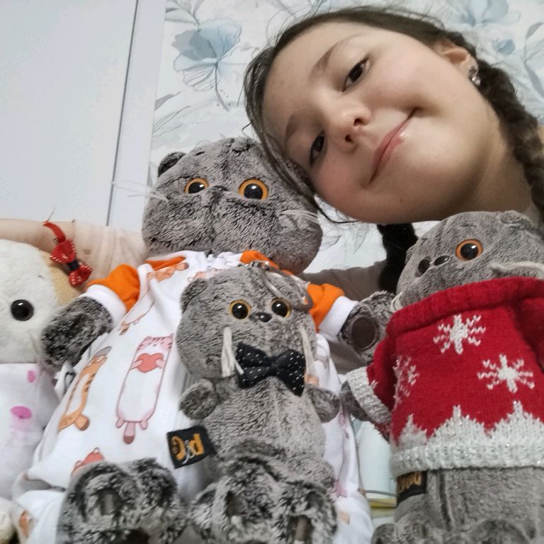 Иконка канала Машуля и басики