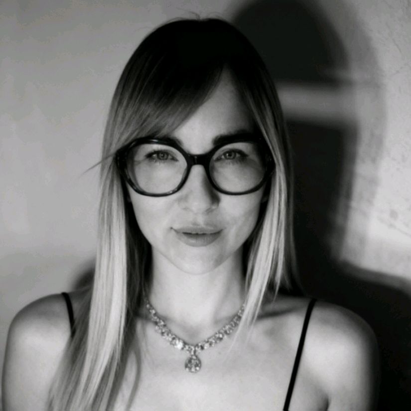 Иконка канала Вселенная Luna Ko | Книги, музыка, фантастика💥