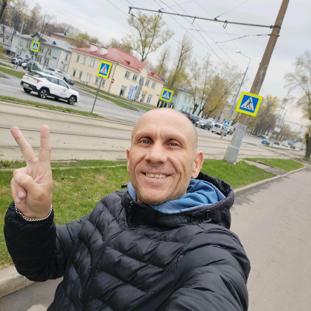 Иконка канала Сергей макаров