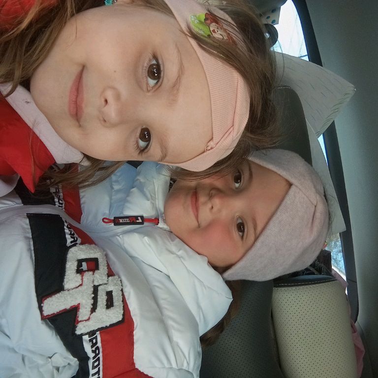 Иконка канала Кира И Даша Стор