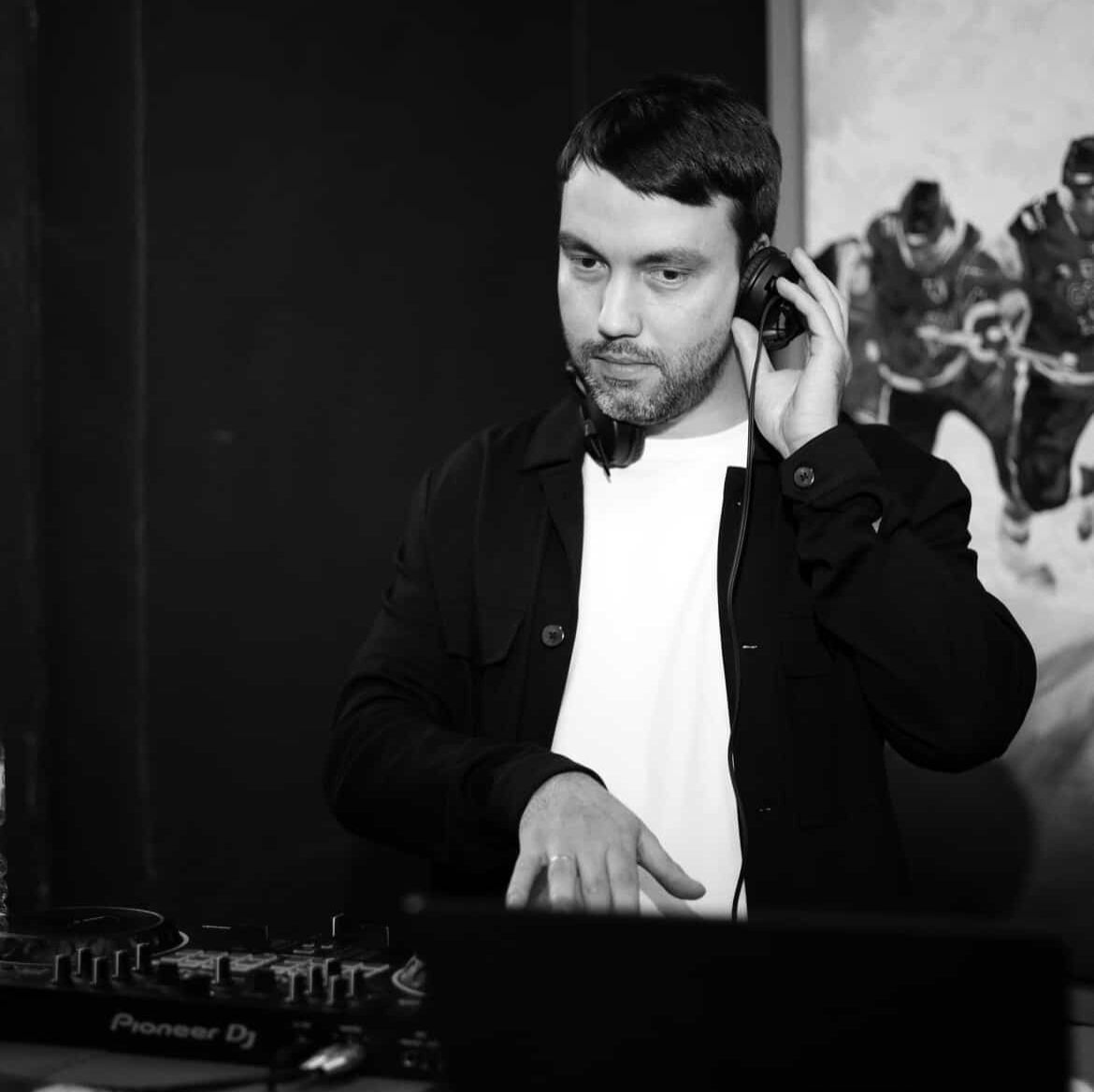 Иконка канала DJ DANIIL