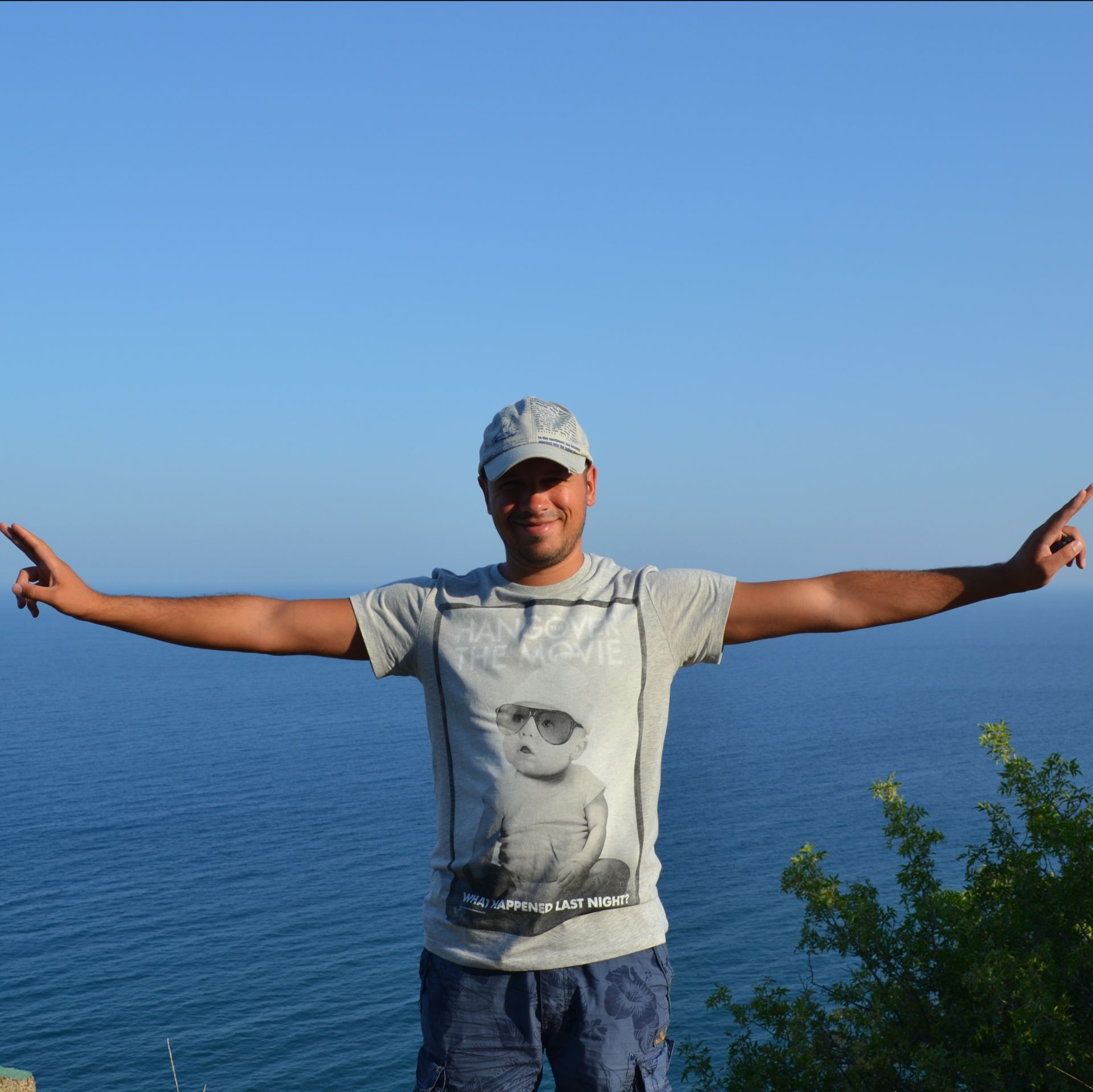 Иконка канала Yvozi