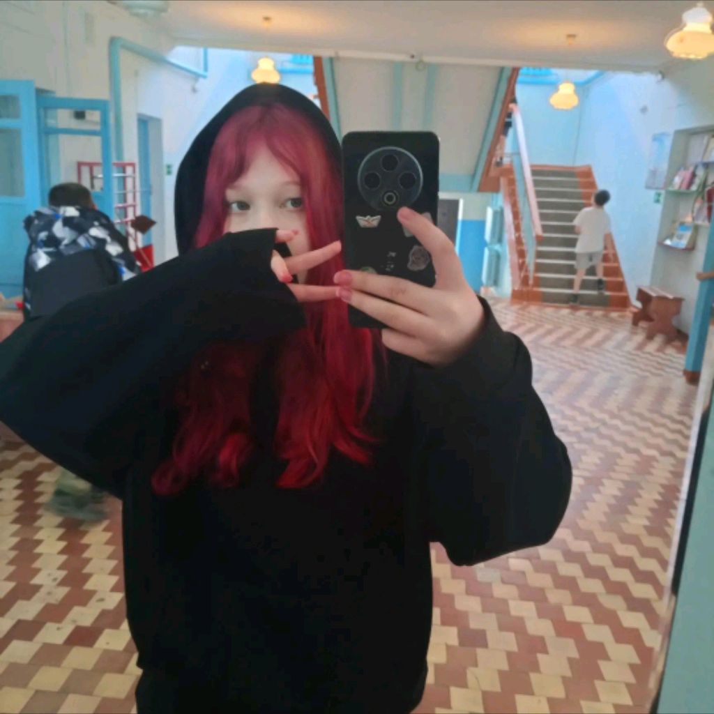 Иконка канала Ксюха Худи 😍😍😍