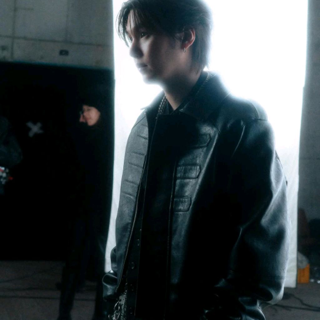 Иконка канала kpop lyrics