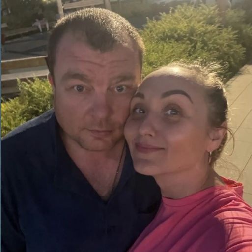 Иконка канала В гостях у Бурых. Ремонт старого дома бюджетно.