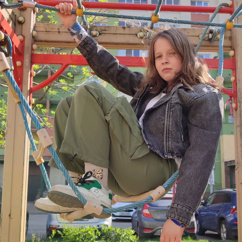 Иконка канала ‧₊˚✧[творчество и жизнь СЛОРИ_rocksy]✧˚₊‧