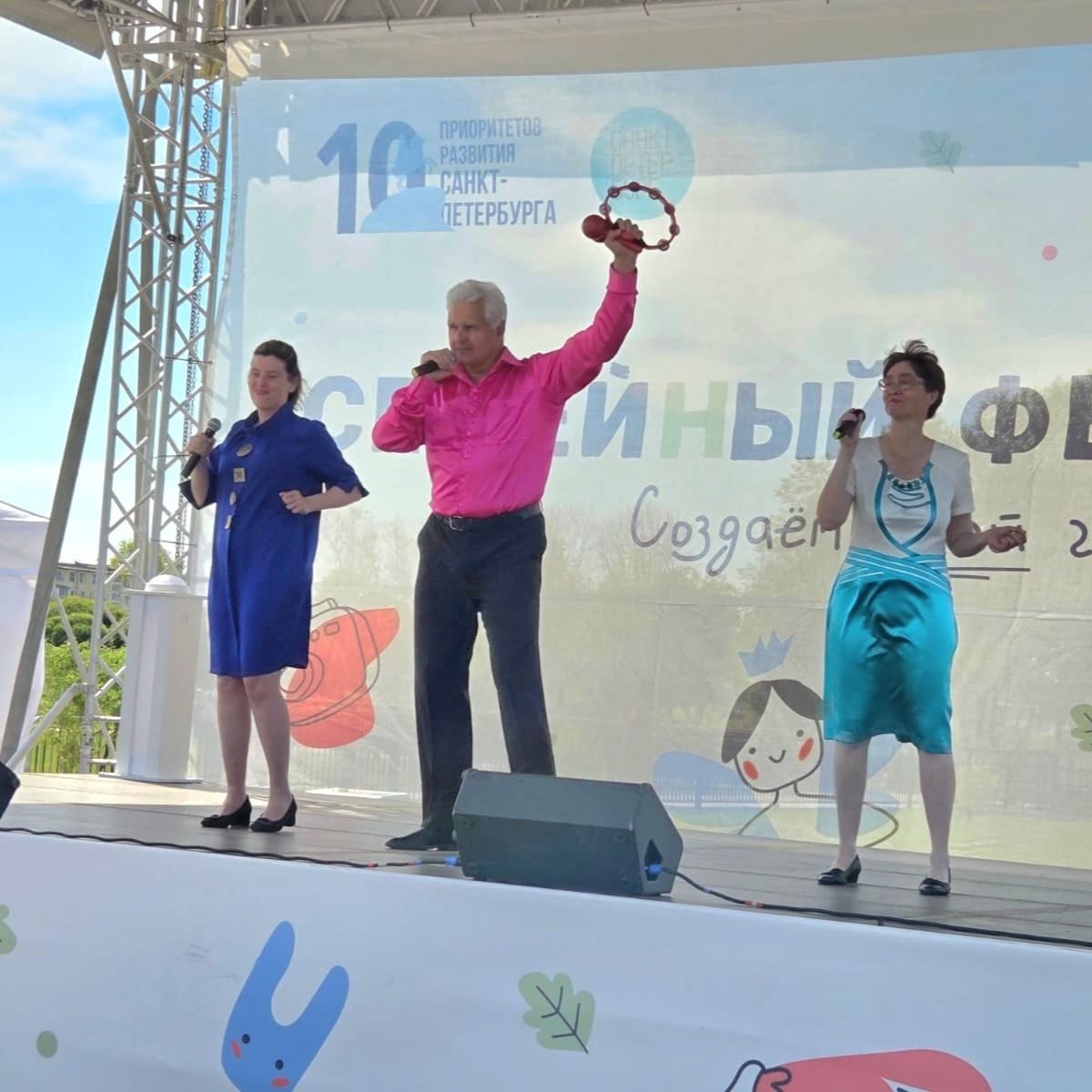 Иконка канала Ансамбль "Звонкие голоса"