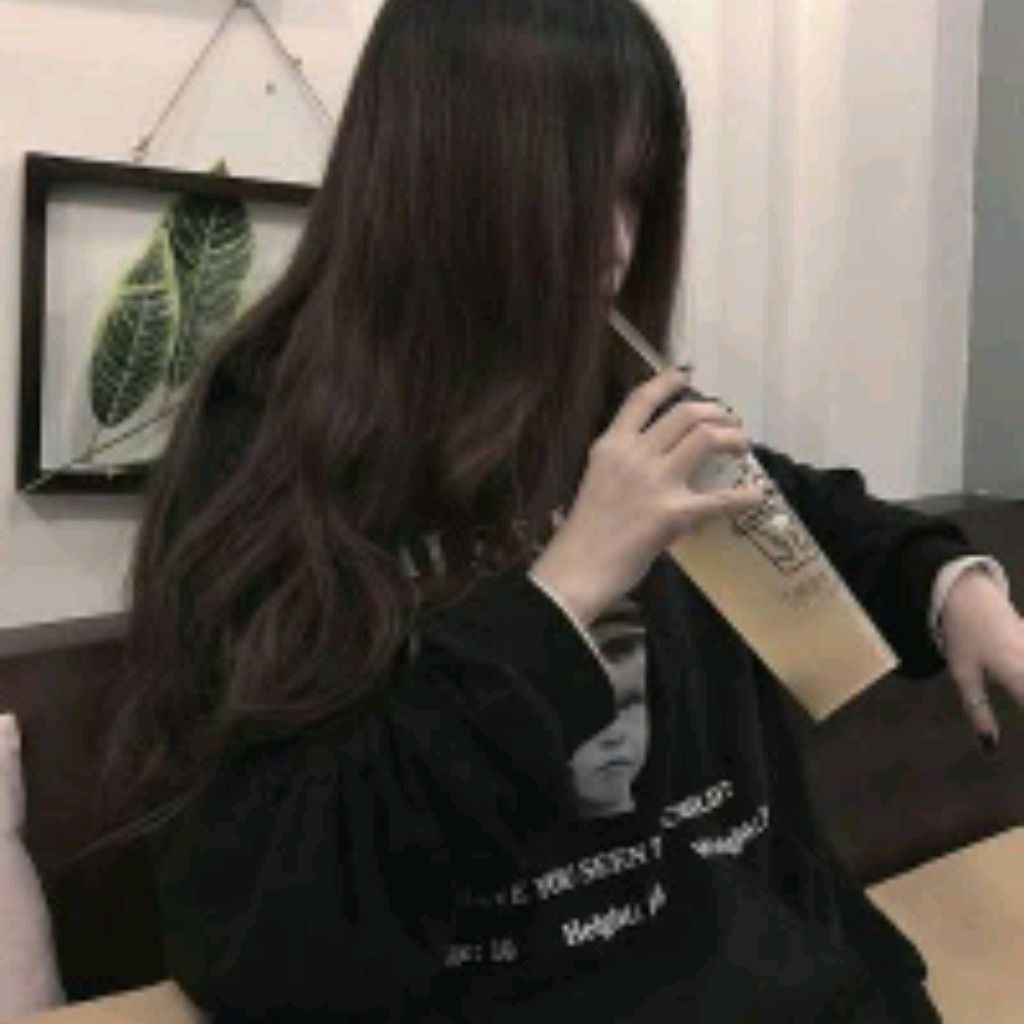 Иконка канала Sabina💮🖤///\\\