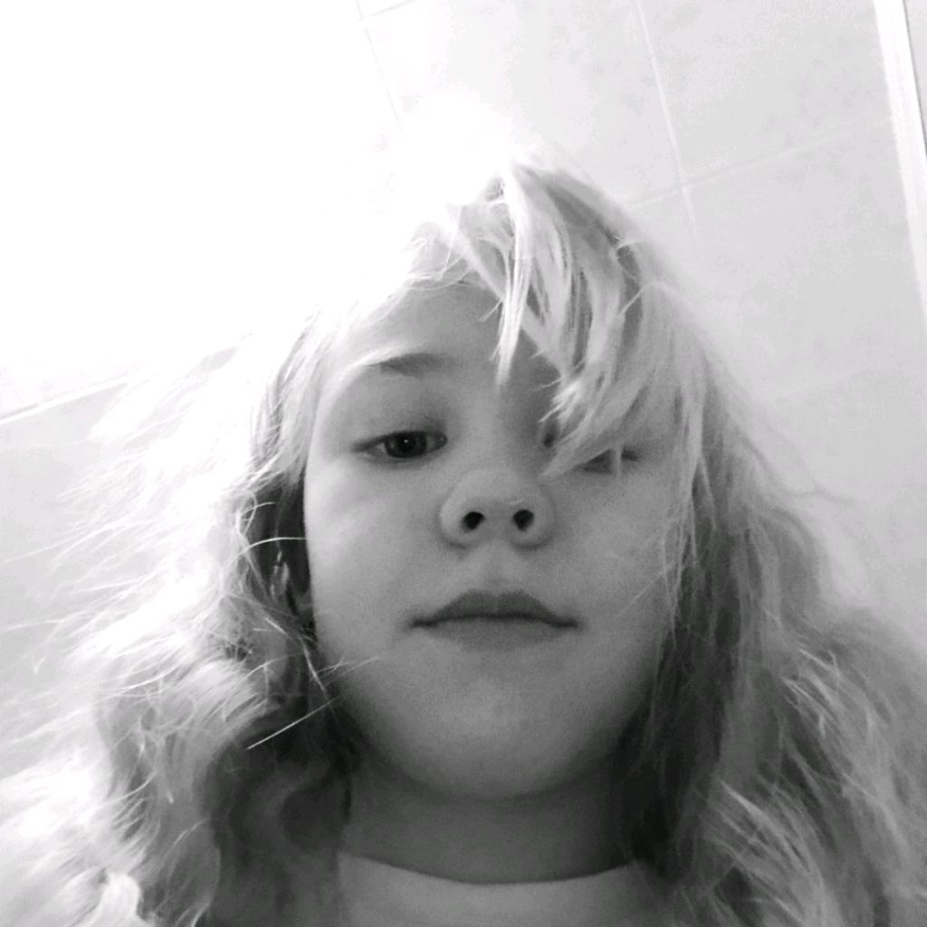 Иконка канала ВИКА 🖤🩶