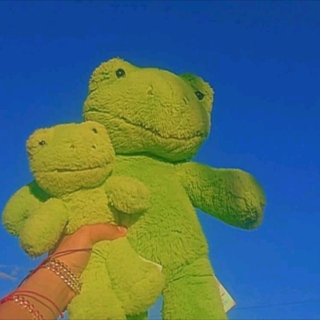 Иконка канала ᥈ᥱⲧⲏυύ ᥲⲏ𐔏ᥱ᥈🎧🌇