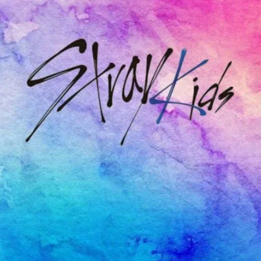 Иконка канала STRAY KIDS