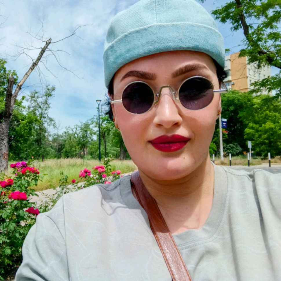 Иконка канала Интроверт 👻