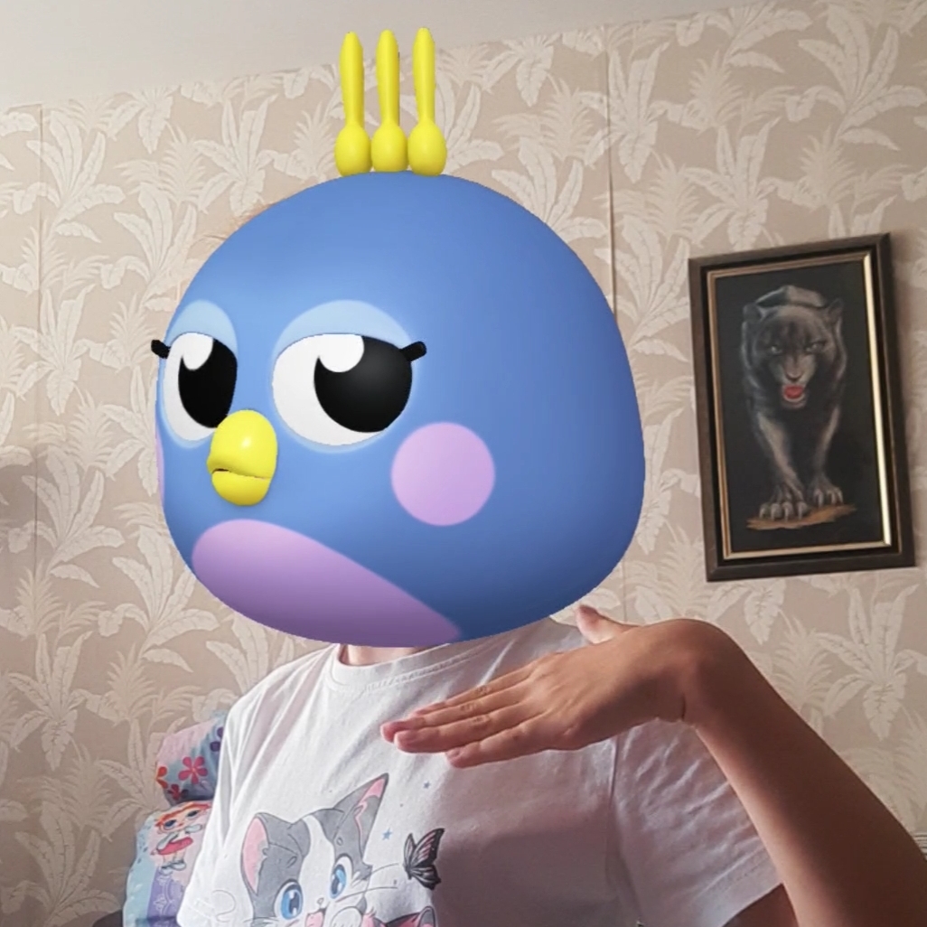 Иконка канала птичка милка  🫪