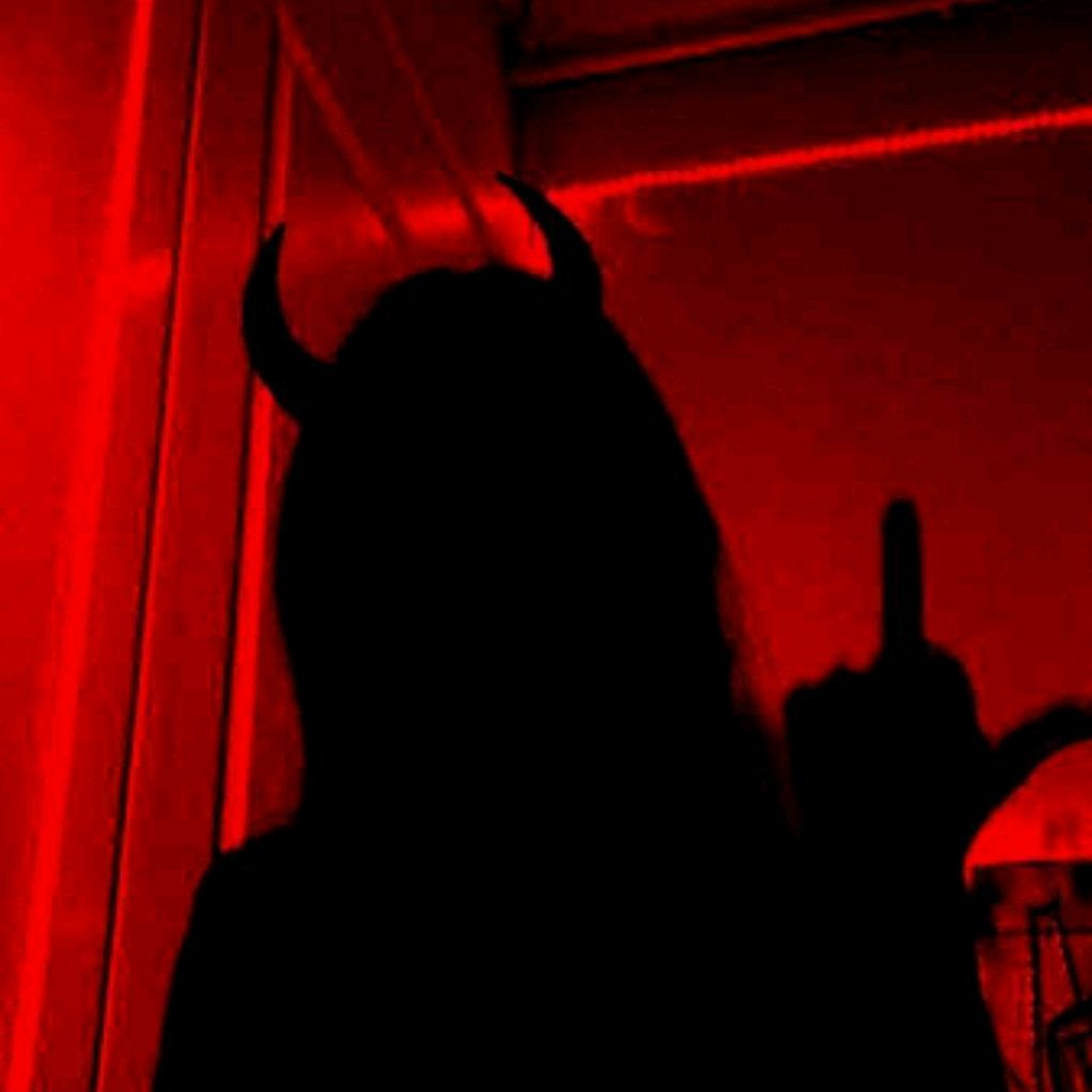 Иконка канала Королева Дьявола🛐😈