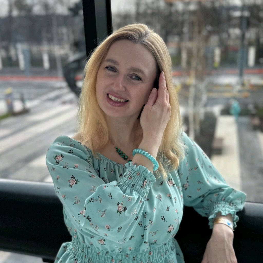 Иконка канала Ирина Сафронова| Работа и жизнь