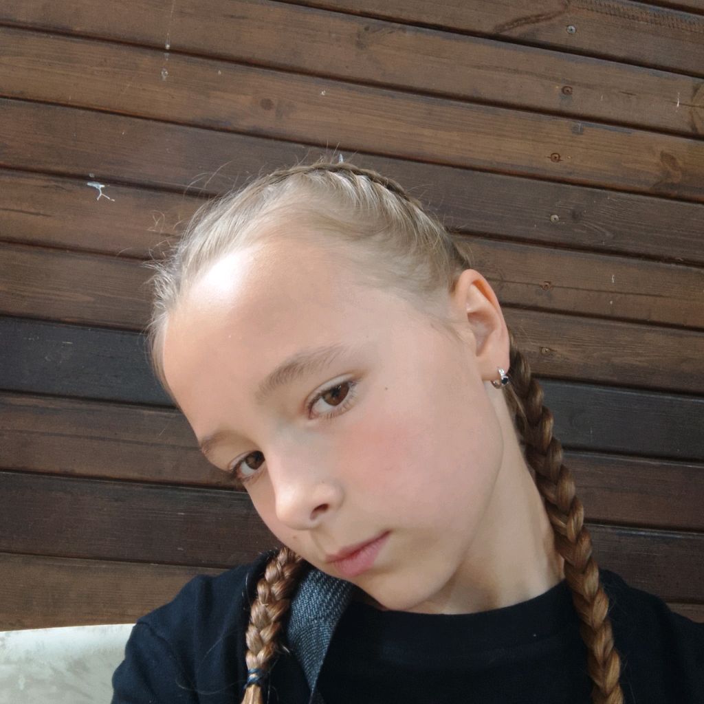 Иконка канала ✨~Kristar_Girl~✨
