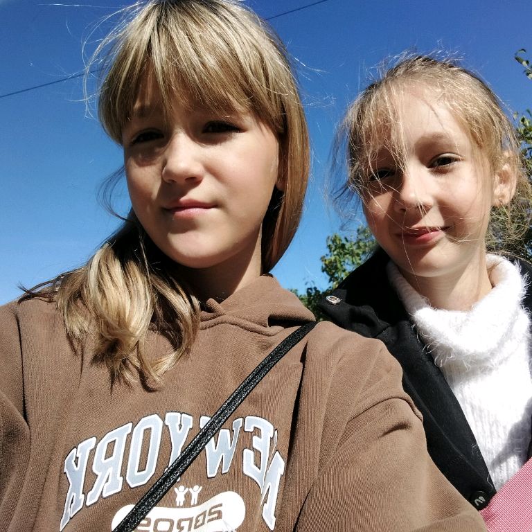 Иконка канала 🤘😝ОпЯтЬ НВ 😝🤘