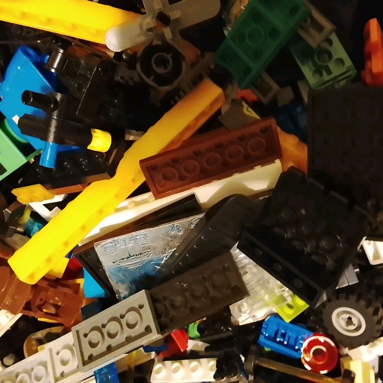 Иконка канала LEGO KANAL!