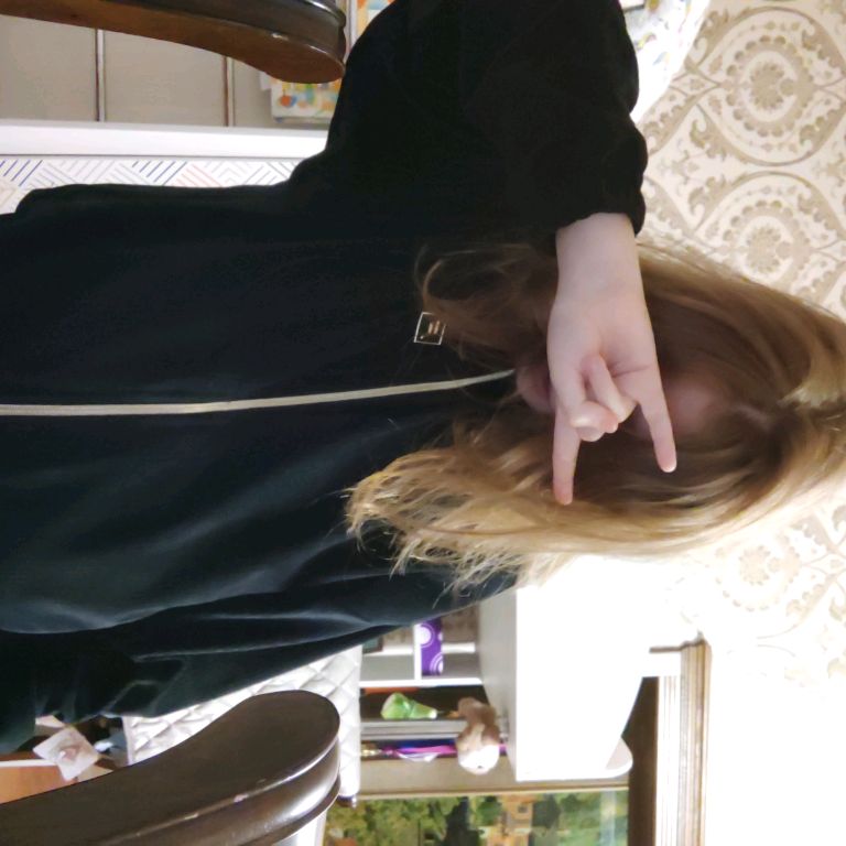 Иконка канала ✨𝕊𝕠𝕟𝕚𝕒~𝕡𝕒𝕨✨