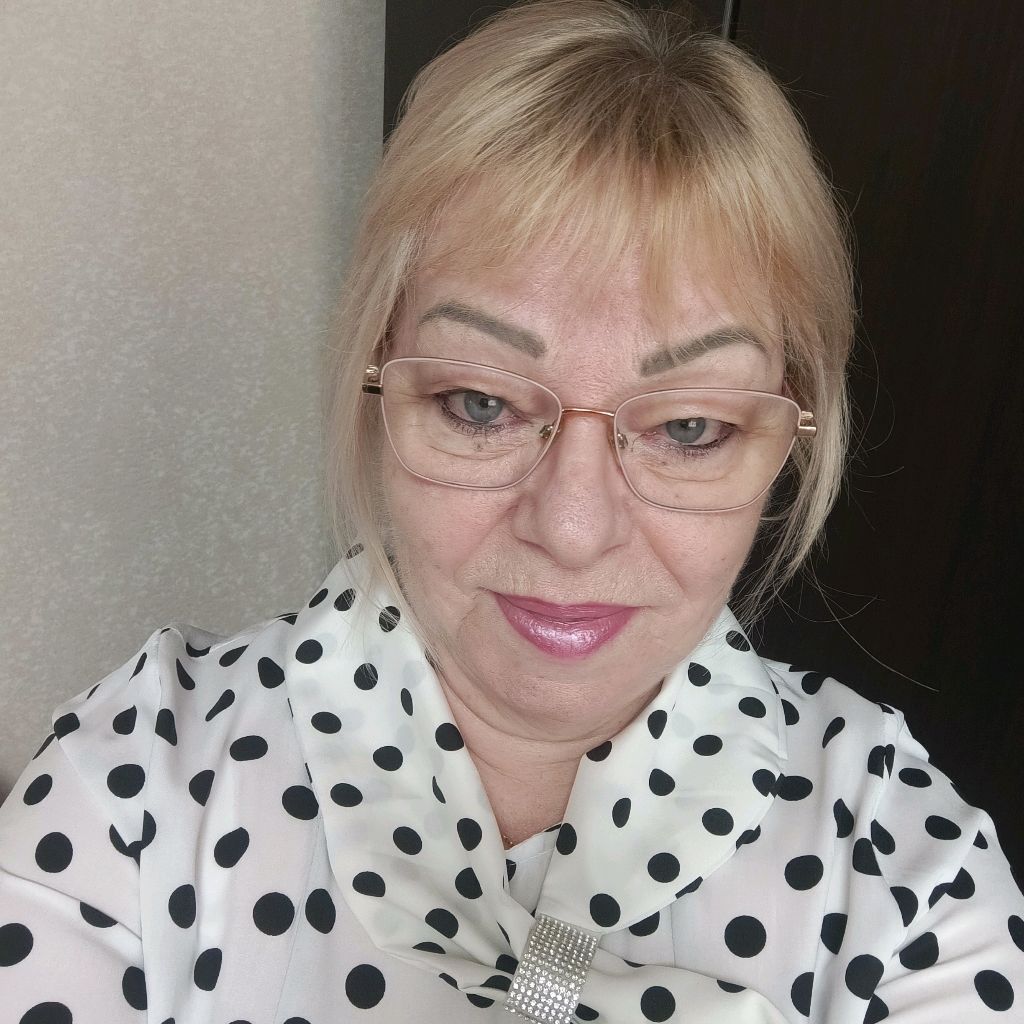 Иконка канала Просто Лиза🌹
