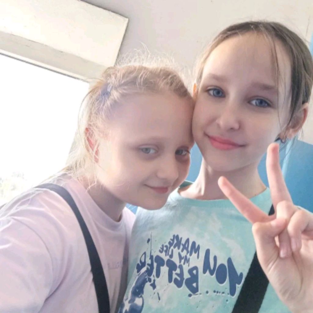 Иконка канала Алиса