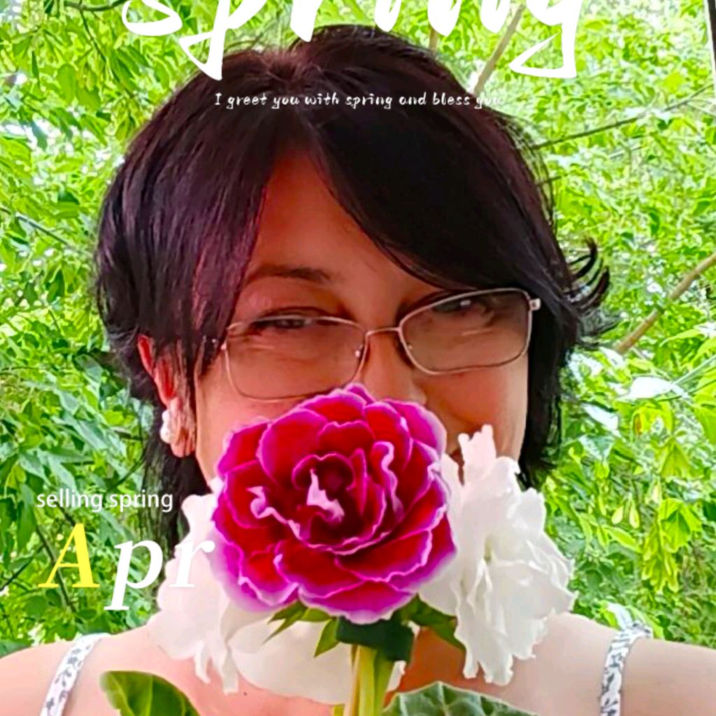 Иконка канала 🌺🌿🍓Дом глоксиний и орхидей🥀🌺🌹🌸