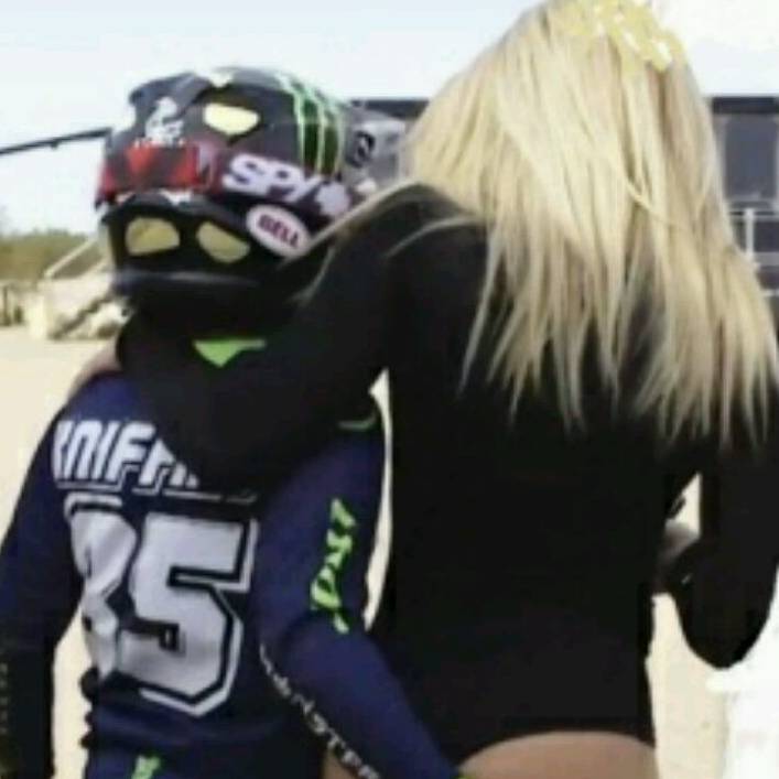 Иконка канала Louis