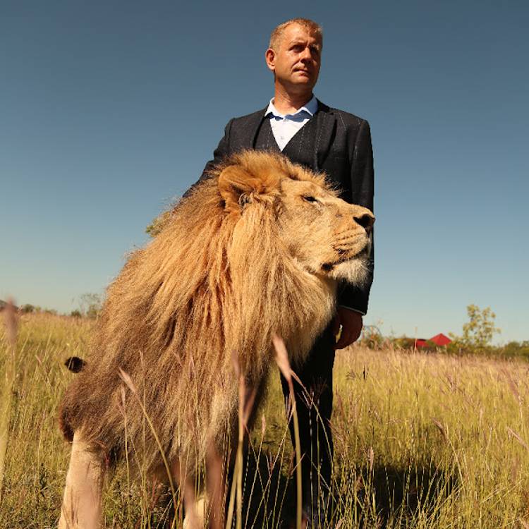 Иконка канала МИР с Олегом Зубковым и Татьяной Алексагиной